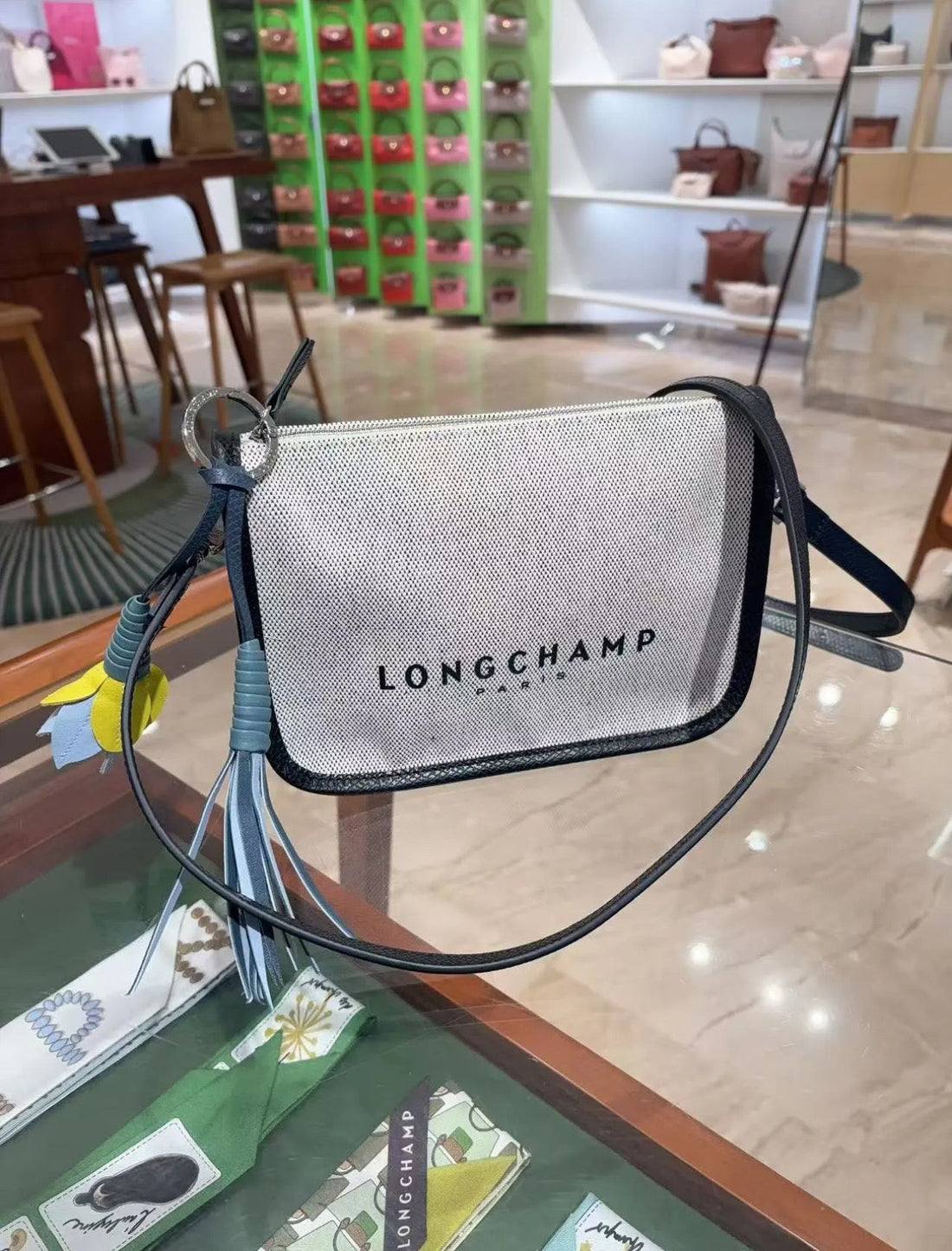 Longchamp Essential長方亞麻色斜揹袋(團購) – jbh852